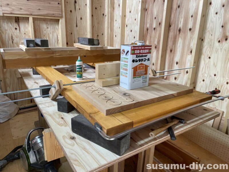 【ひとりde小屋づくり】＃12 木製ドア（扉）をツーバイ材・杉板・アクリル板・レバーハンドルで作る ～すすむDIY - susumu-DIY