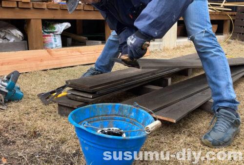 【ひとりde小屋づくり】＃13 外壁「安価な野地板を使って杉板の鎧張り（下見張り）」の施工 ～すすむDIY - susumu-DIY